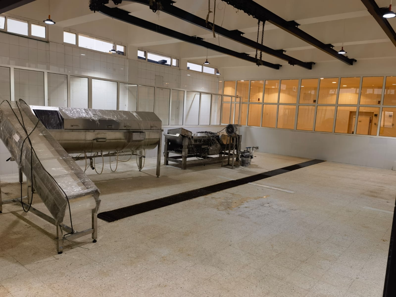 Completion of restoration and maintenance work for the broiler pigeon ...